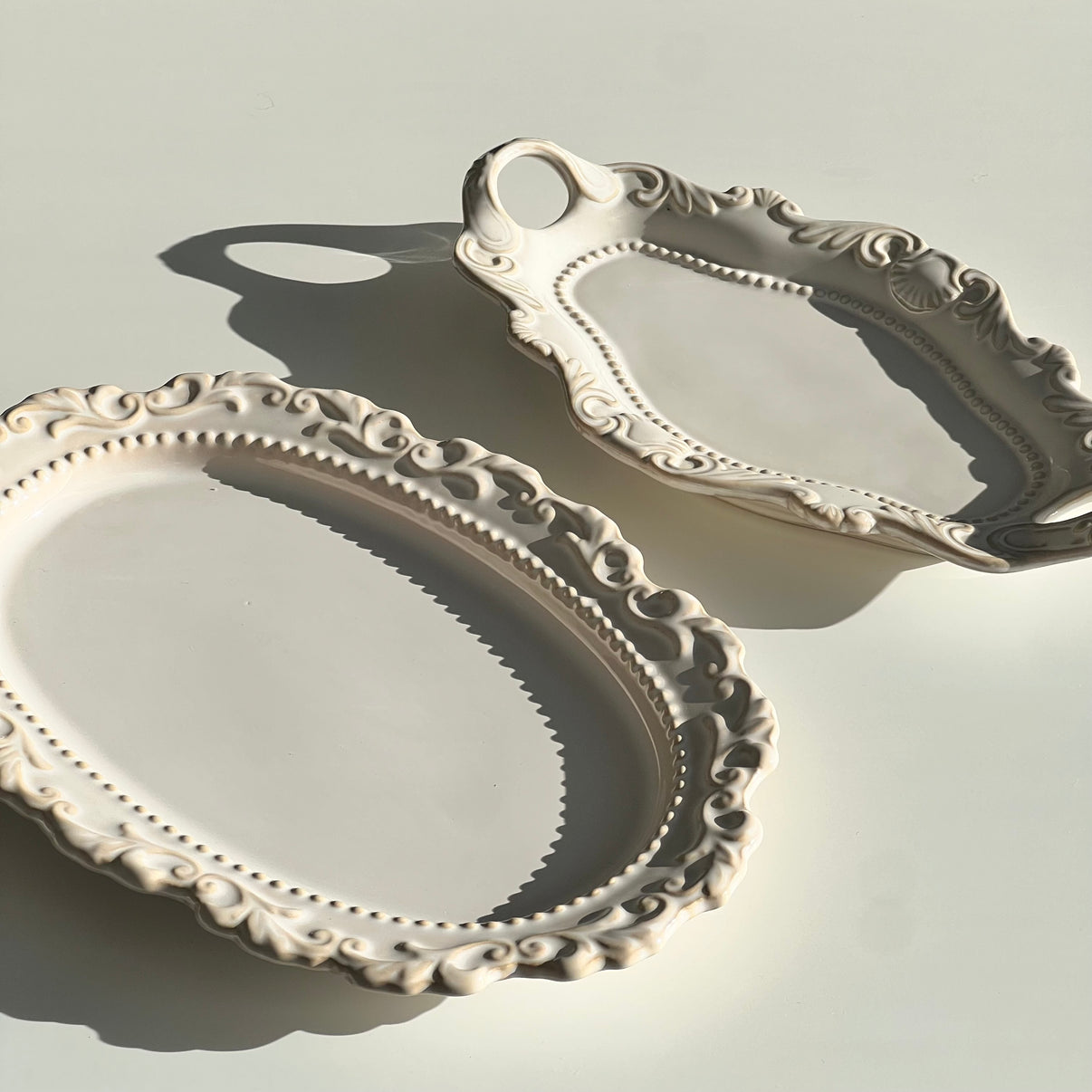 Embossed Ceramic Dinnerware | ROOMCO HOME – Roomco Home